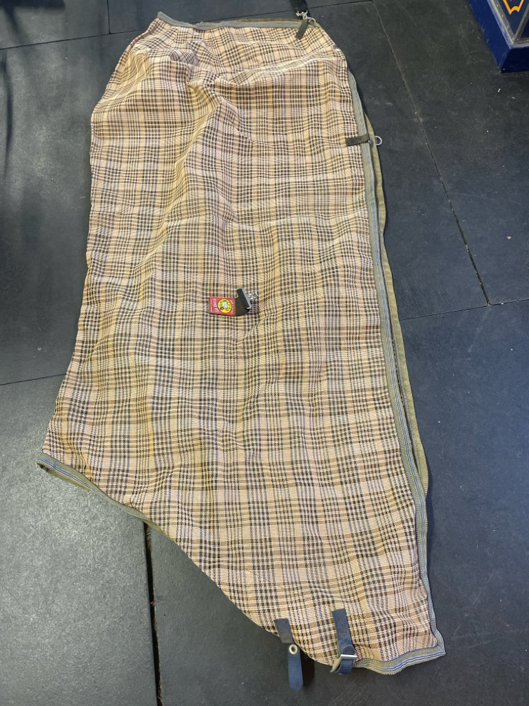 Curvon Baker Tan 75" USED Excellent Fly Sheet – Tack Solutions